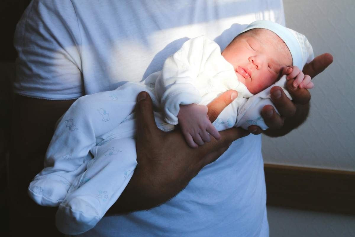 Scandinavian tradition of letting babies sleep outside in freezing cold ...