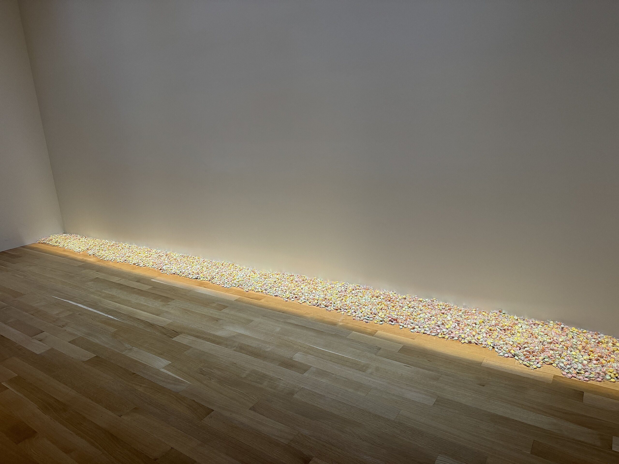 Groundbreaking gay artist Felix Gonzalez-Torres’ bittersweet history ...
